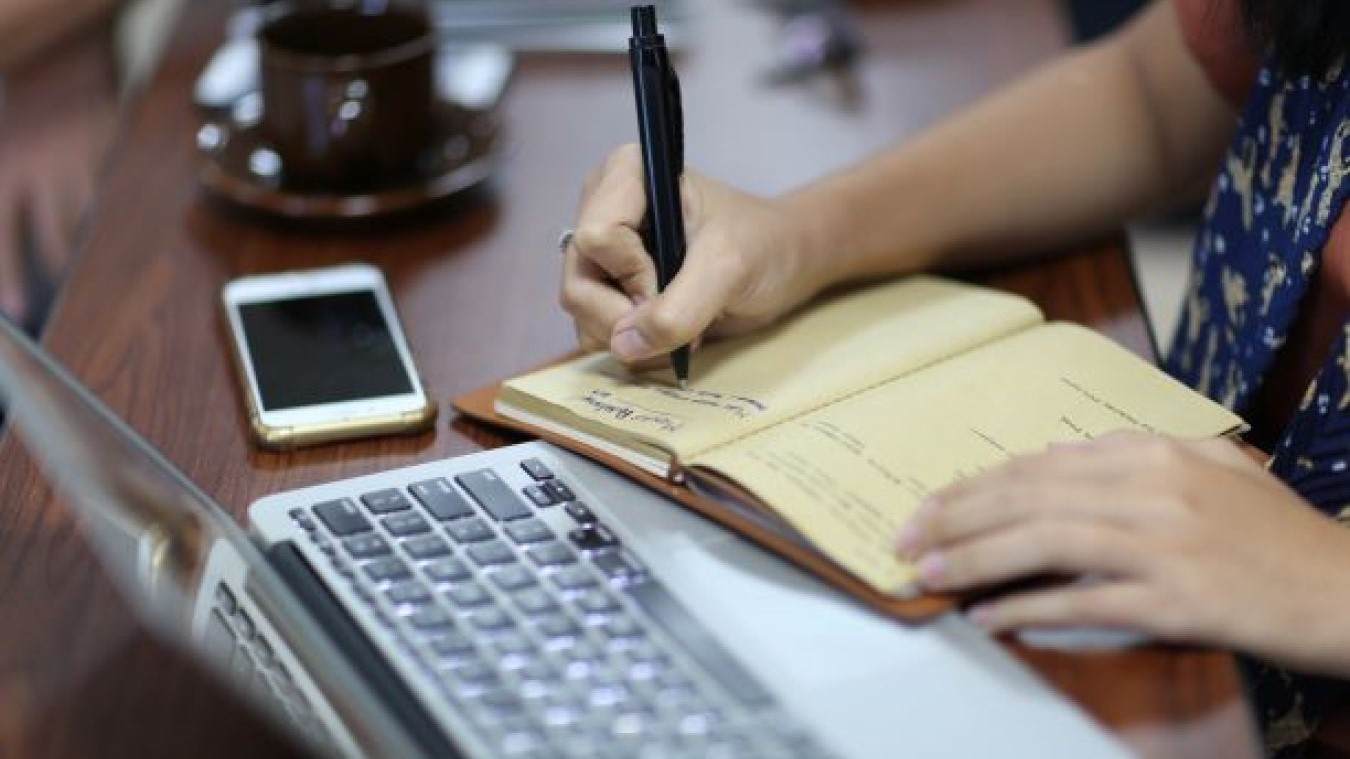 Belajar Menulis Cerita Pendek Tempo Institute